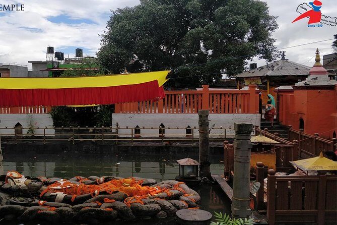 Things to do in Nepal; Everest for Breakfast with 4 days Nepal tour - Day 3: Ancient Towns and Hill Stations