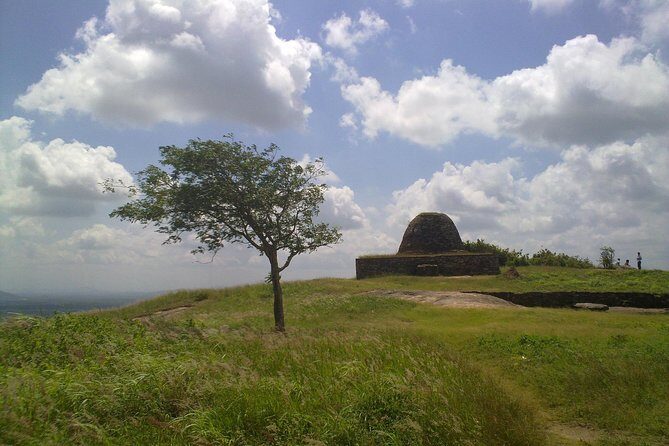 Three Ancient Kingdoms Tour | from Negombo - Panduwasnuwara and Ancient Ruins