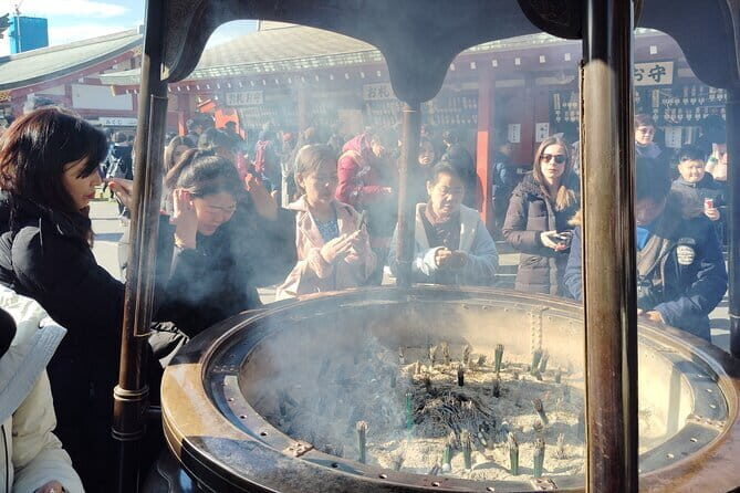 Tokyo: Asakusa & Senso-ji Temple 1.5-Hour Guided Tour - The Itinerary: From Landmarks to Local Flavors