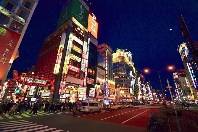 Tokyo by Night Photoshoot & Learn - Why This Night Photography Tour Is Worth Considering