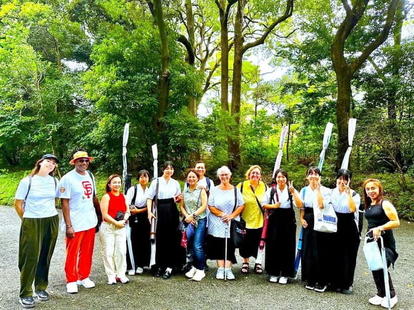 Tokyo: Full Course Tour: Explore 15 Must-Sees & Hidden Gems - Transportation and Group Dynamics