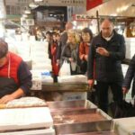 Tokyo: Guided Walking Tour of Tsukiji Market with Breakfast - Who Will Love This Tour?