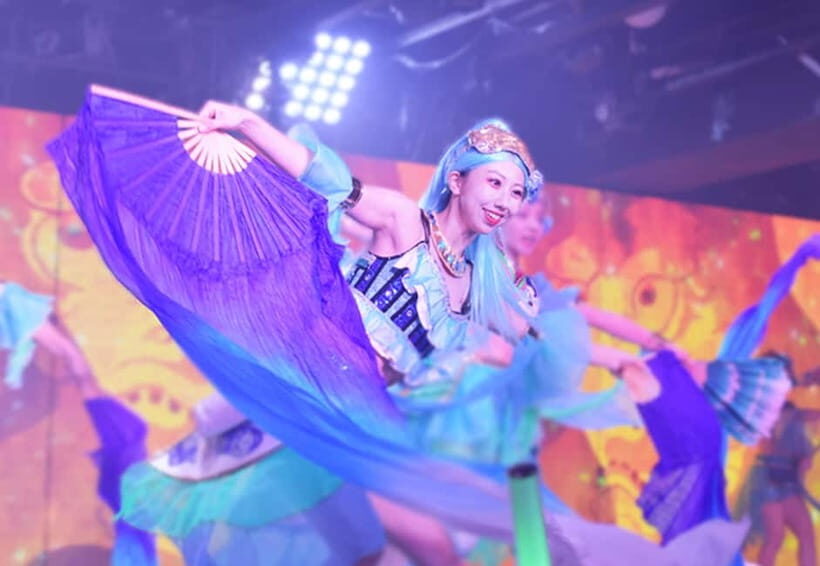 Tokyo: Legendary Light and Sound Show with Meal and Drinks - The Itinerary Breakdown