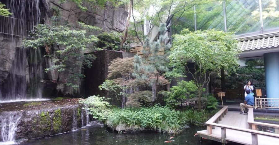 Tokyo Meguro River Private Cultural Tour with Licensed Guide - Who Will Enjoy This Tour?