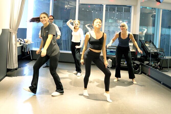 Tokyo Morning Shuffle Dance & Breakfast with a TikTok Star - What’s Not in the Package? And What to Bring