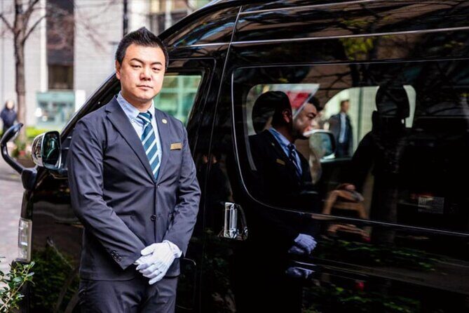 Tokyo Narita Airport(NRT) : Private Transfers to/from Tokyo City - The Human Element: Drivers and Customer Service