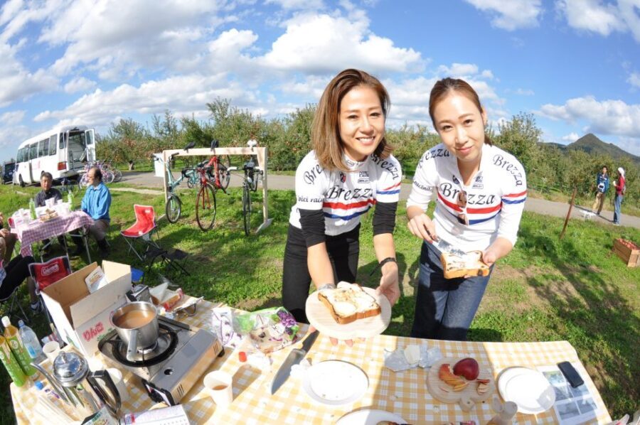 Tokyo: Private Cycling Tour with cute E-bike - Authentic Reviews Highlight the Experience