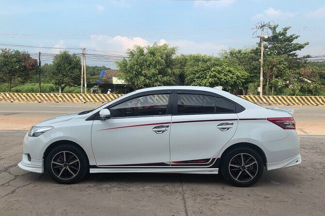 (TOP) Private car: Hanoi/Noi Bai Airport (HAN) from/to SaPa - What’s included and what’s not?