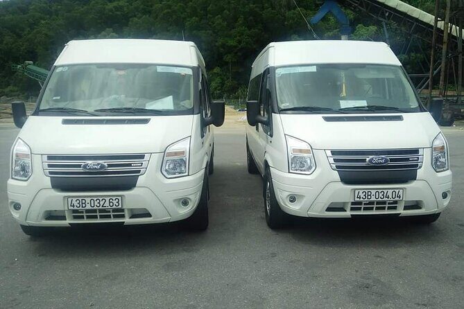 (TOP) Private car: Noi Bai Airport (HAN) from/to Ha Noi center - Authentic Experiences and Customer Feedback