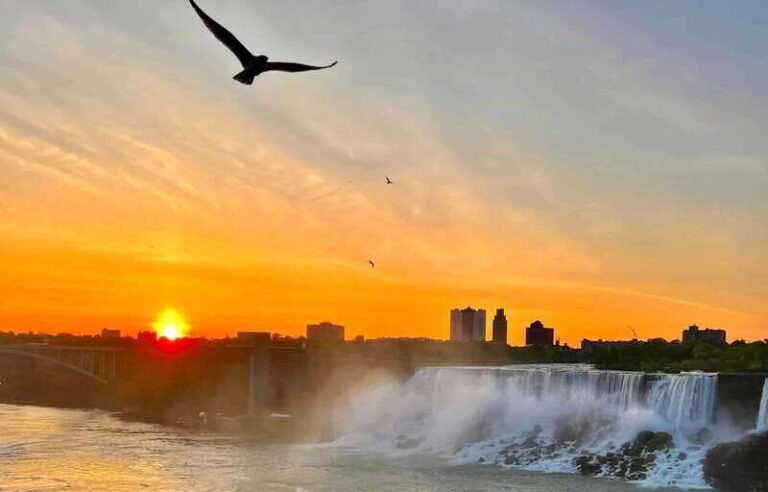 Toronto: Niagara Falls Day & Evening Tour + Top Attractions - The Itinerary: Highlights and Stops