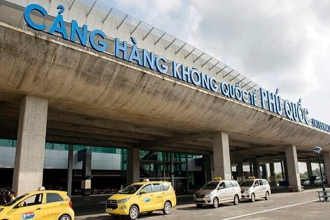 Track Service at Phu Quoc PQC International Airport - The Included SIM Card: Connectivity Without Hassle