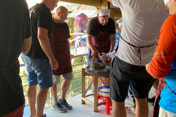 Traditional Cooking Class and Meal with a Local Chef - Analyzing the Value