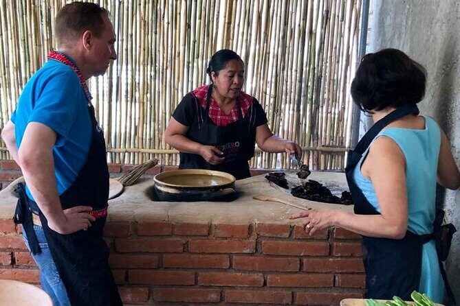 Traditional Cooking Class with Minerva Lopez - Tasting, Taking Home, and Learning