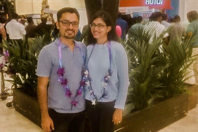 Transfer between Colombo Airport (CMB) and Auraliya, Talpe - Why Choose a Private Airport Transfer?