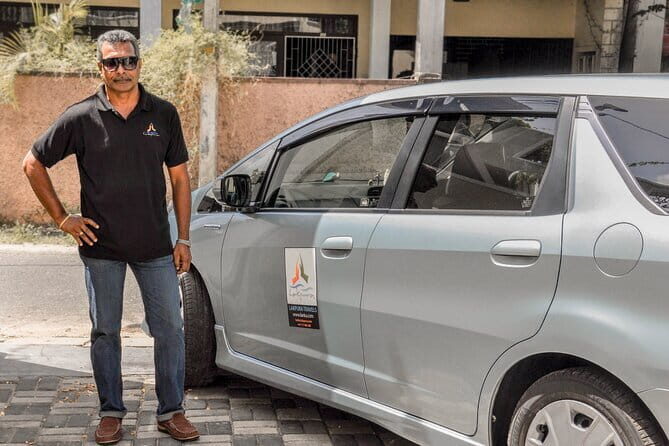 Transfer between Colombo Airport (CMB) and Avenra Beach Hotel, Hikkaduwa - Who Will Love This Service?