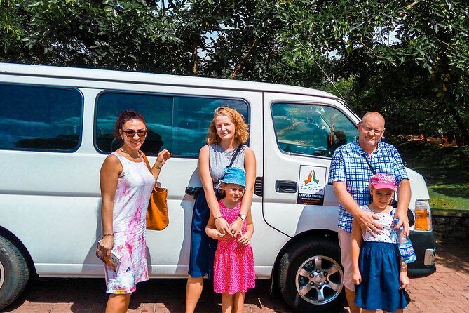 Transfer between Colombo Airport (CMB) and Mandara Rosen, Kataragama - Why Consider a Private Transfer?