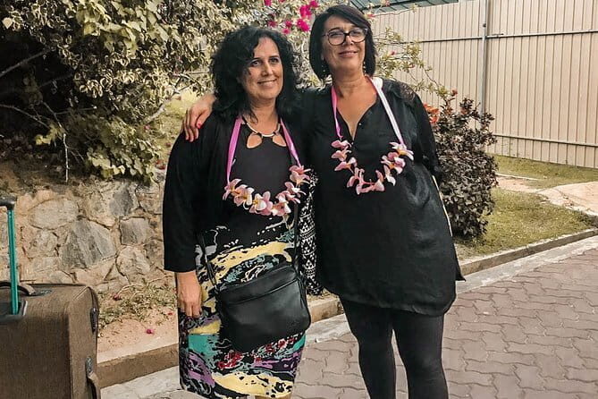 Transfer between Colombo Airport (CMB) and Tropical Villas, Beruwala - How This Transfer Works: From Arrival to Relaxation