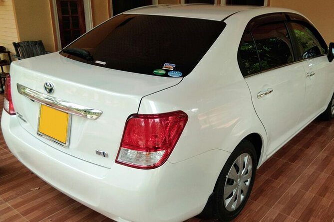 Transfer: Colombo Airport (CMB) and Kamatha Eco Lodge, Habarana - A Closer Look at the Transfer Experience