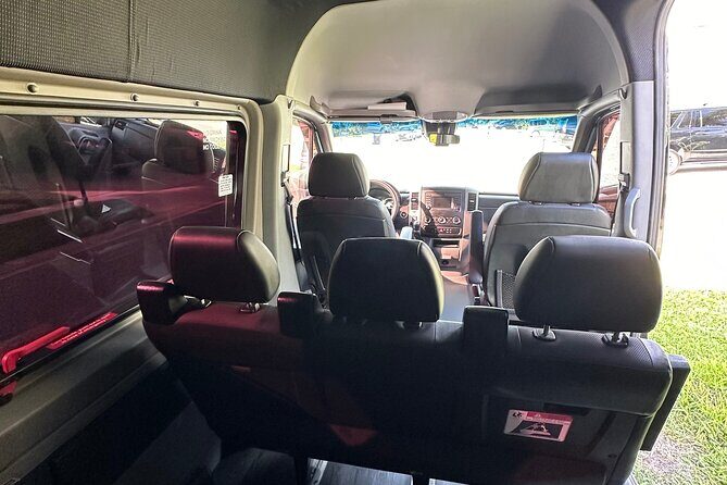 Transfer: Lake Buena Vista Hotels To/From Orlando Airport - Why This Service Stands Out