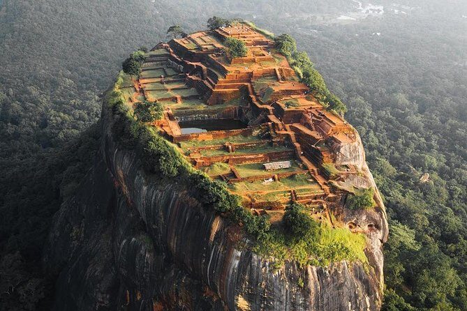 Travel Srilanka WITH Shanaka - A Detailed Look at the Experience