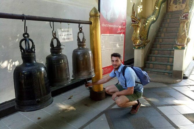 Trekking at the Monk Trail and Doi Suthep Temple Private Tour - A Closer Look at the Itinerary