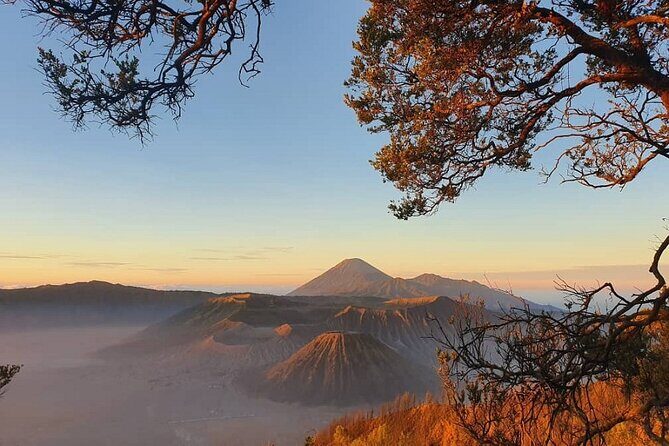 TUMPAK SEWU and VOLCANO from Malang : 3 Days - Day 3: Blue Fire and Ijen Crater