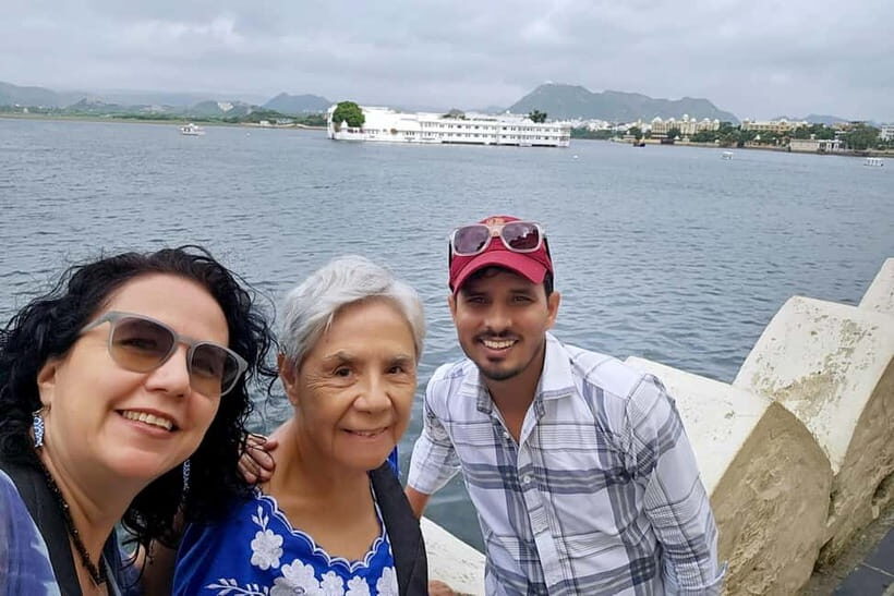 Udaipur 2 Days Private Tour with Kumbhalgarh Fort & Ranakpur - What’s Included and What to Keep in Mind