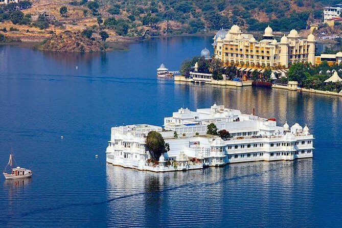 Udaipur Full Day City Tour with Boat Ride - Who Should Consider This Tour?