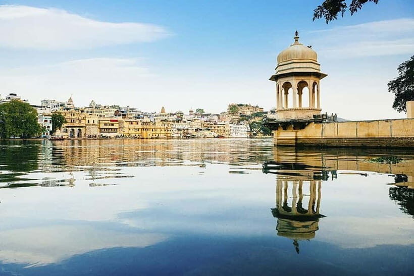 Udaipur : Full Day Private City Tour With Guide and Car - An In-Depth Look at the Itinerary
