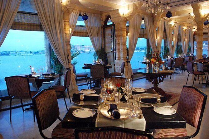 Udaipur in Half Day Sightseeing with guide and transfers - The Practicalities: Transportation and Group Size