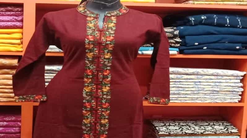 Ultimate Sari and Kurtha Shopping Tour in Thamel |Kathmandu| - Who Should Consider This Tour?