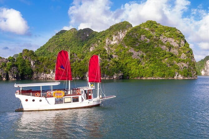Unique Halong Private Day Cruise with Kayak and Fishing Village - What Travelers Say: Experiences and Insights