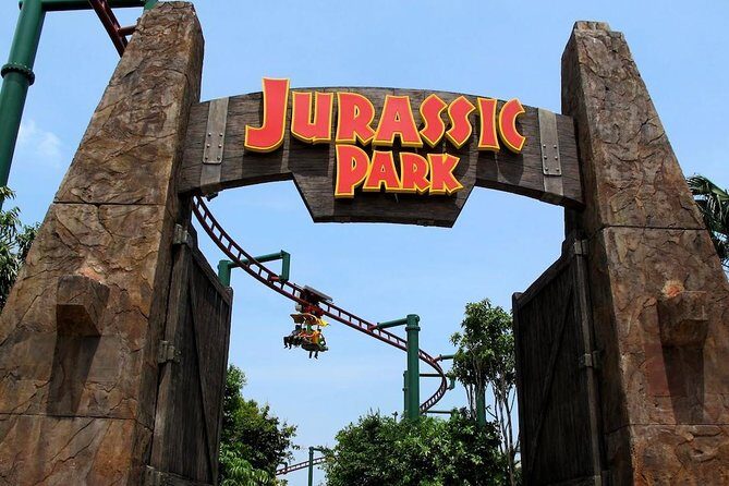 Universal Studios Singapore + Roundtrip Transfers - Who Will Get the Most Out of This Tour?