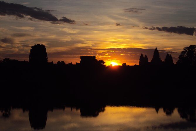 Unveiling 2 Days Private Angkor Wat/Beyond In Sunrise/Sunset Tour - Who Will Love This Tour?