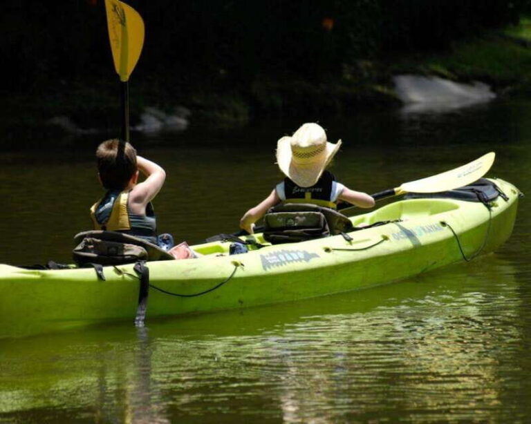 Valle de Bravo: Kayak and Paddle Board Rental Experience - How the Experience Unfolds