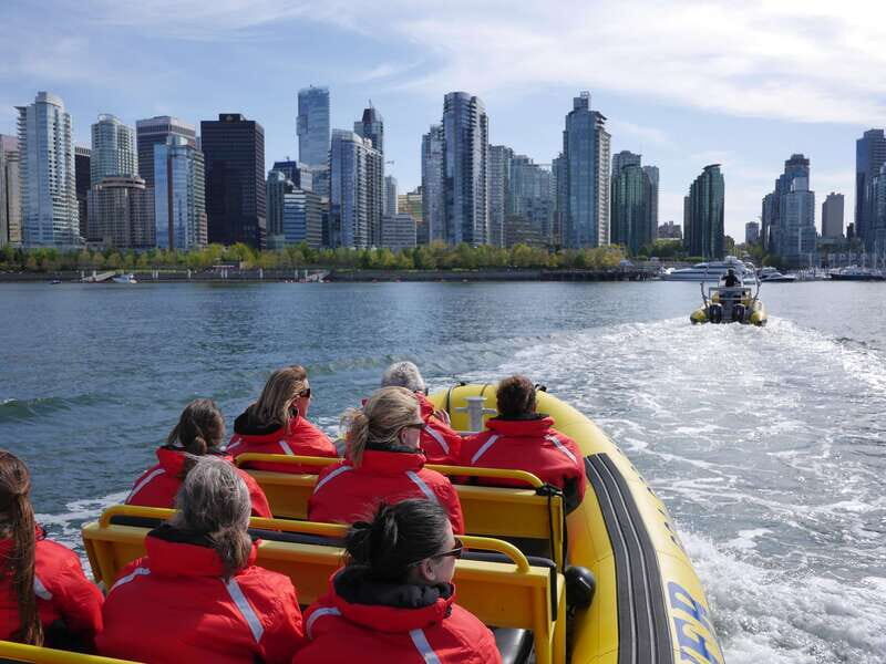 Vancouver: Waterfront Sightseeing Tour - City and Harbour - Authentic Traveler Perspectives