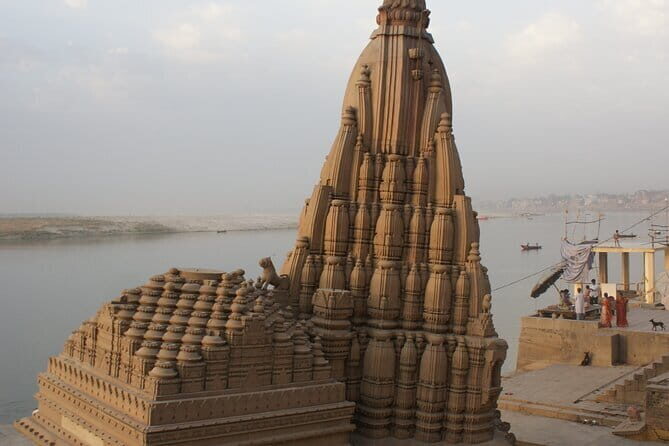 Varanasi 2 Days Tour with Expert Tour Guide - A Closer Look at the Varanasi 2-Day Tour