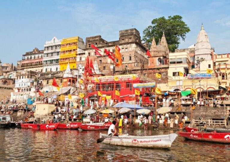 Varanasi: Private City Day Tour with Ganges Boat Ride - Visiting Dashashwamedh Ghat and the Morning Ganga Aarti