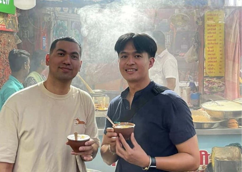 Varanasi: Street Food Walking Tour with 7+ Tastings - How the Tour Adds Value