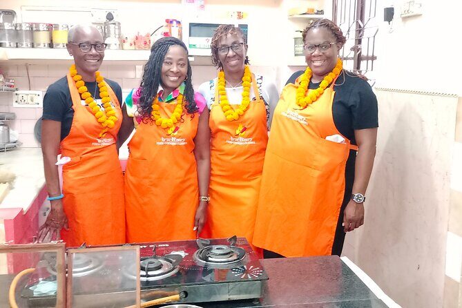 Vegetarian : Private Cooking Class in Delhi( Learn 7 meal) - Authenticity & Personal Touch