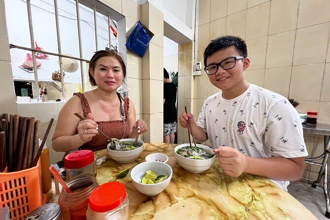 Vespa Tour HANOI BACK STREETS: FOOD+LOCAL LIFE+CULTURE & FUN - A Taste of Hanoi’s Culinary Heritage