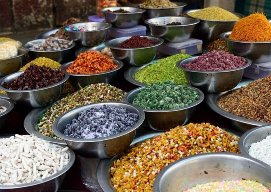 Vibrant Markets of Varanasi (2 Hours Guided Walking Tour) - Exploring Varanasi’s Markets: A Practical Journey