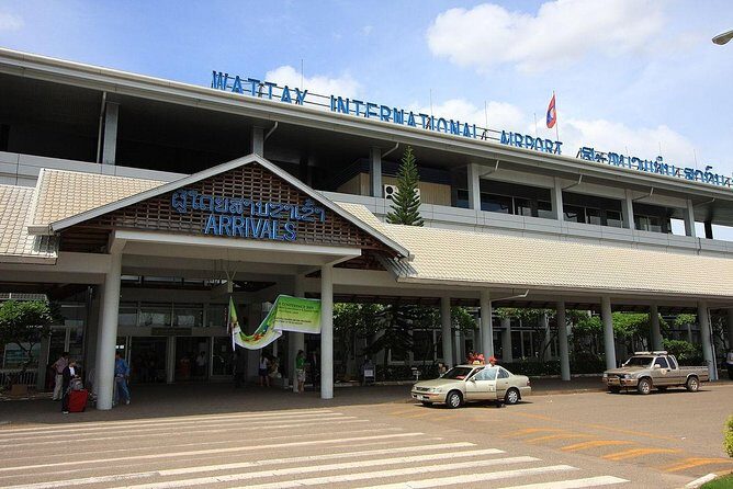 Vientiane Private Transfer: Wattay Airport -Hotel-Railway Station - Vehicle Quality and Comfort