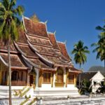 Vientiane Private Walking Tour With A Guide (Private Tour) - A Closer Look at the Tour Itinerary