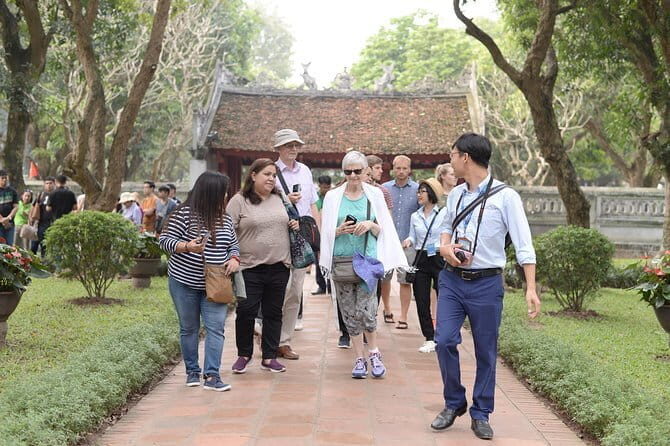 Vietnam north package 4 days 3 nights- Hanoi city tour and Halong bay - Authenticity and Traveler Experience