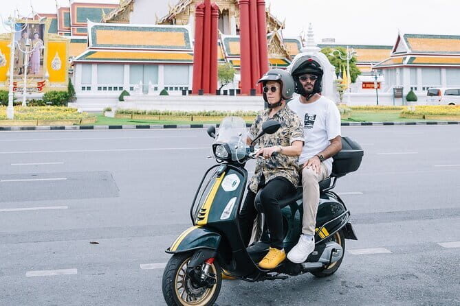 Vintage Scooter Bangkok Tour on Weekday (City Route) - What Travelers Say