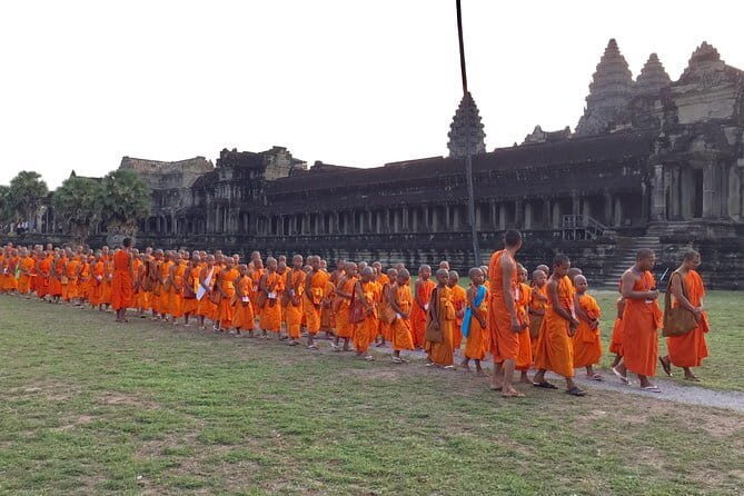 ViP Sunrise Full Day Angkor Wat tour - Who Should Consider This Tour?