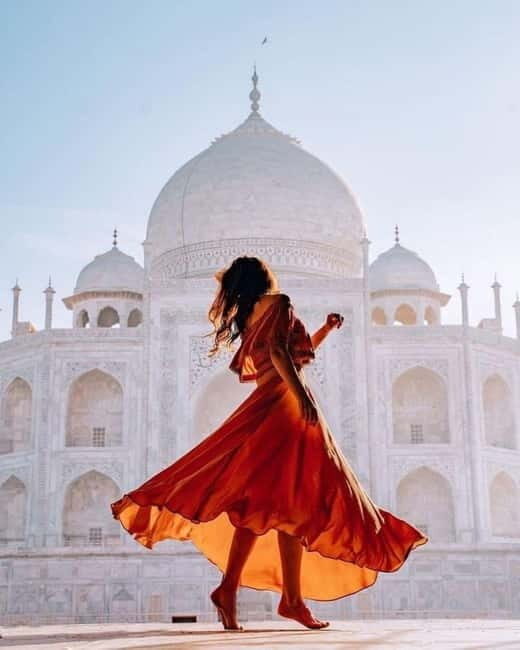 VIP Tajmahal Tickets with Guide & Private Photographer - Why This Tour Offers Good Value