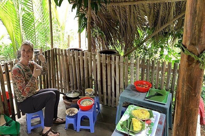 VIP Tour Mekong Delta Homestay Cu Chi Tunnels Cycling Kayak 2D1N - What Makes This Tour Stand Out