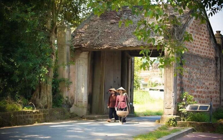 Visit Duong Lam Village & Admire The Countryside in Vietnam - Price & Value Considerations